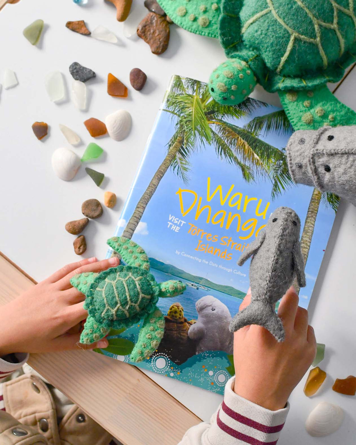 Waru and Dhangal visit the Torres Strait Islands - Finger Puppet & Boo ...